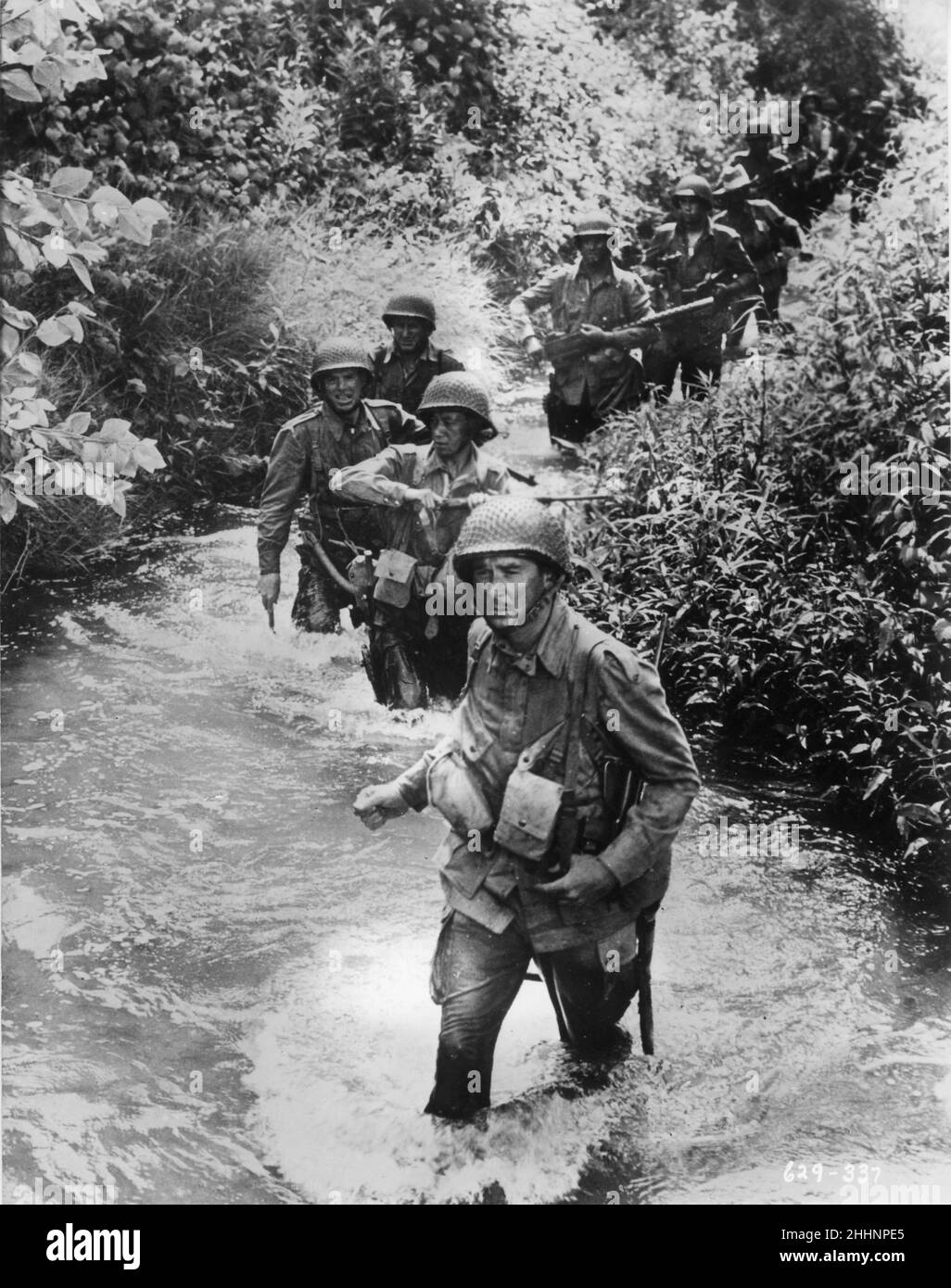 ERROL FLYNN in OBJECTIVE BURMA ! 1945 director RAOUL WALSH original ...