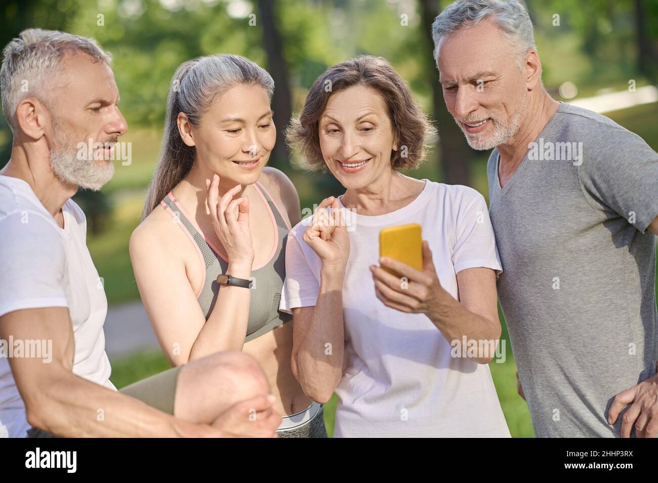 Mid aged men women hi-res stock photography and images - Alamy