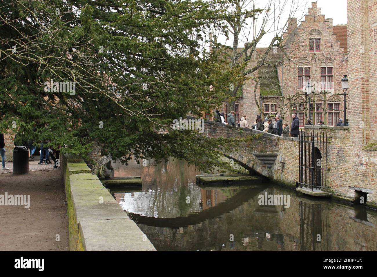 BRUGES, BELGIUM - JANUARY 23, 2022: Tourists crowd on the Boniface ...