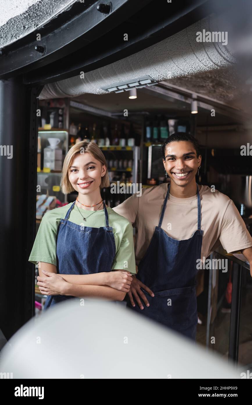 Cafe technology hi-res stock photography and images - Alamy