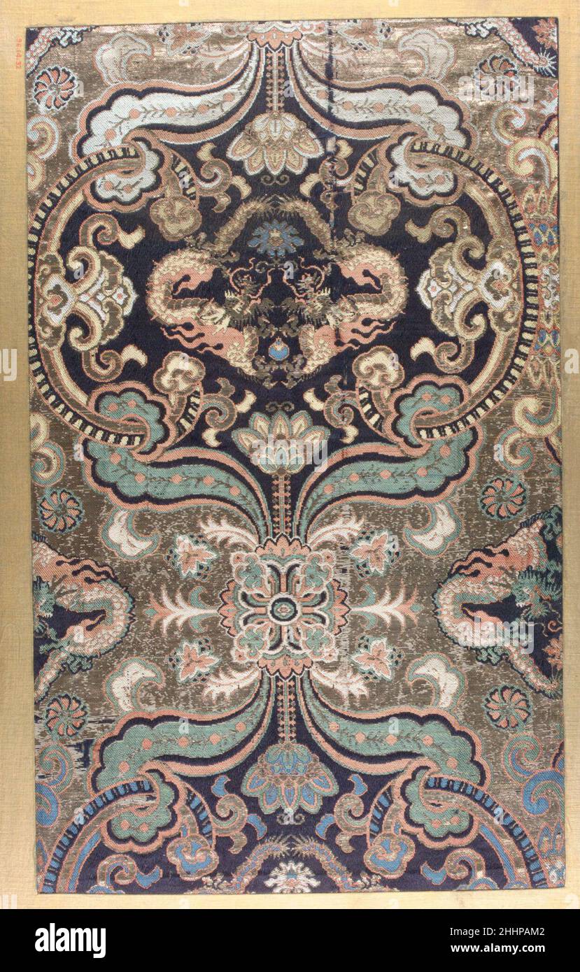 Piece 18th century Japan. Piece. Japan. 18th century. Silk, metallic ...