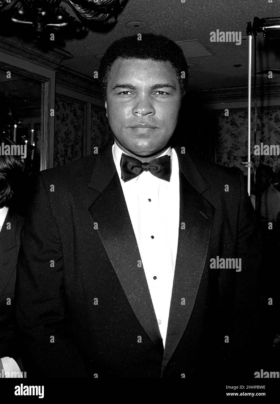 Muhammad Ali attends a charity event circa 1983 Credit: Ron Wolfson ...