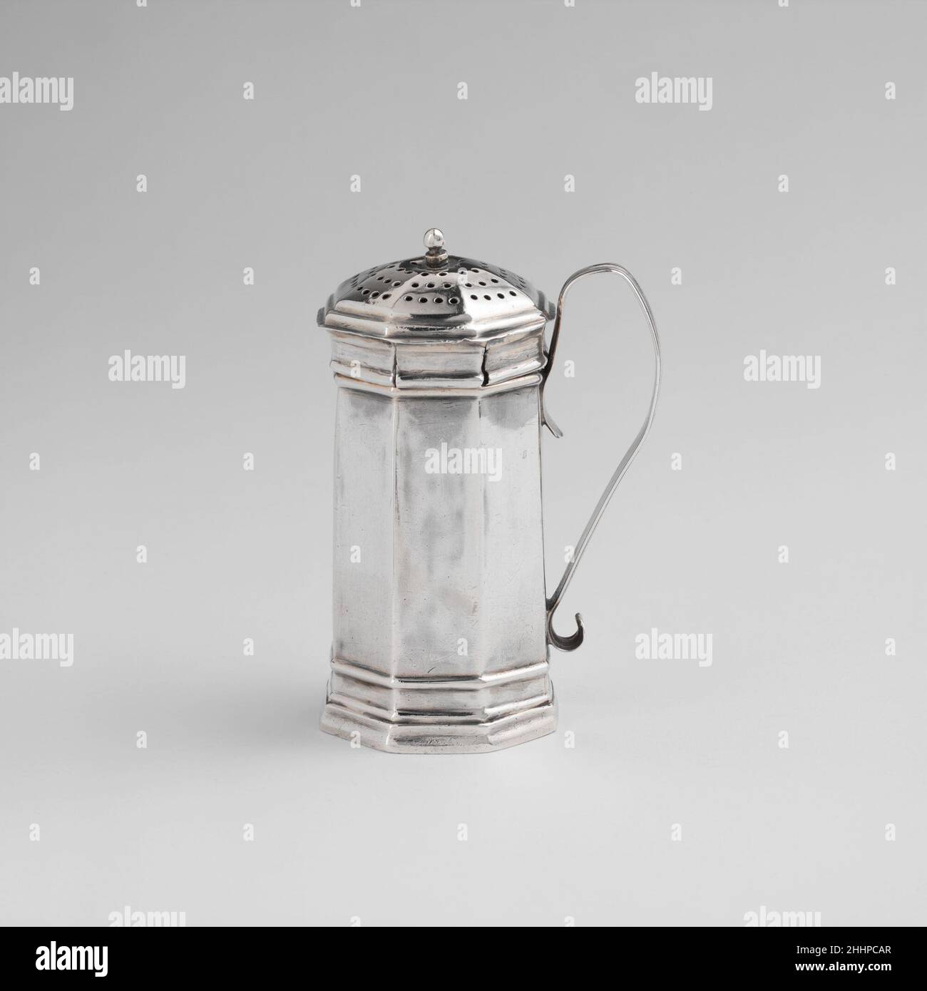 Pepper Box 1720–35 Moody Russell. Pepper Box 1475 Stock Photo - Alamy