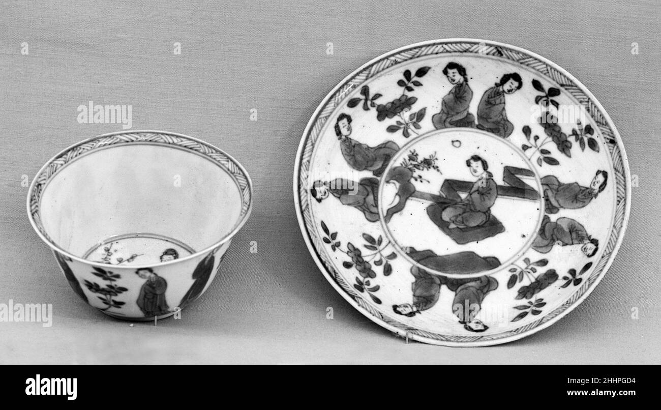 17th century china cup and saucer hi-res stock photography and images ...