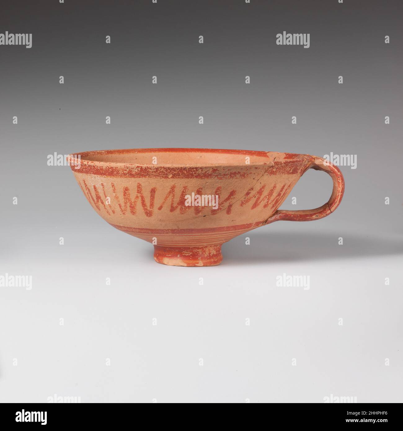 Mycenaean cup hi-res stock photography and images - Alamy