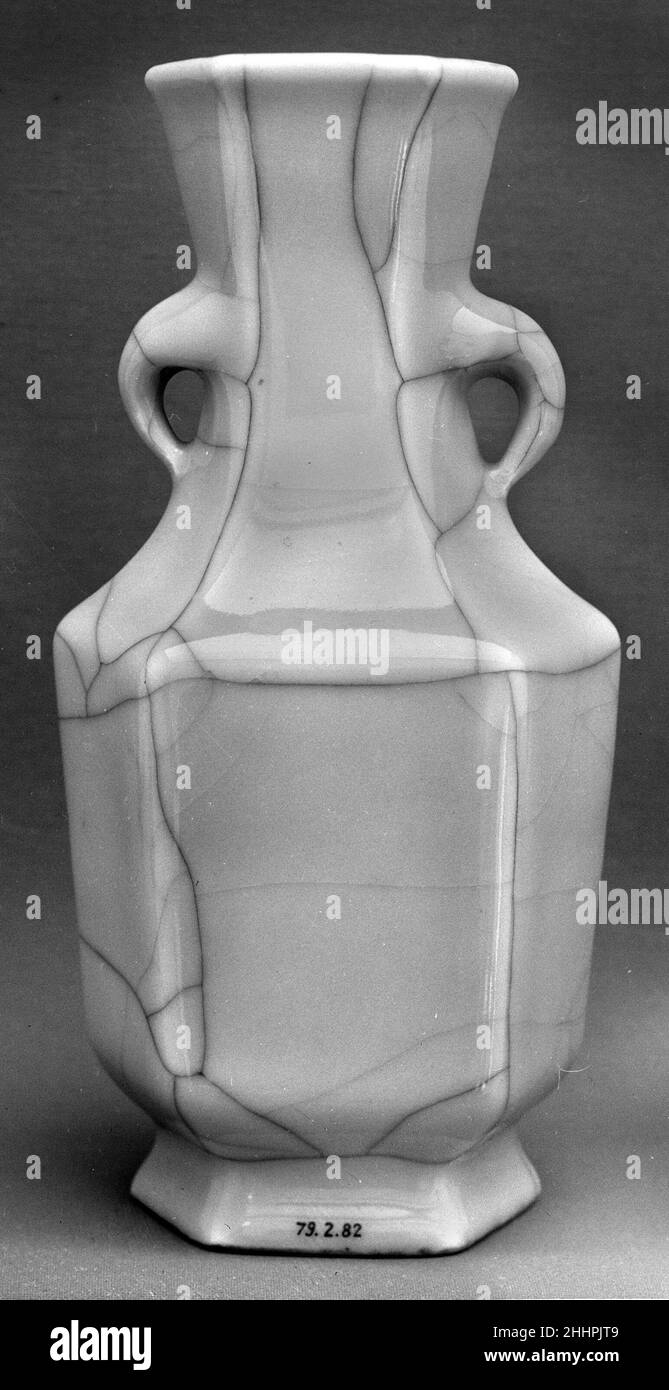 Hexagonal vase with two handles first half 19th century China ...