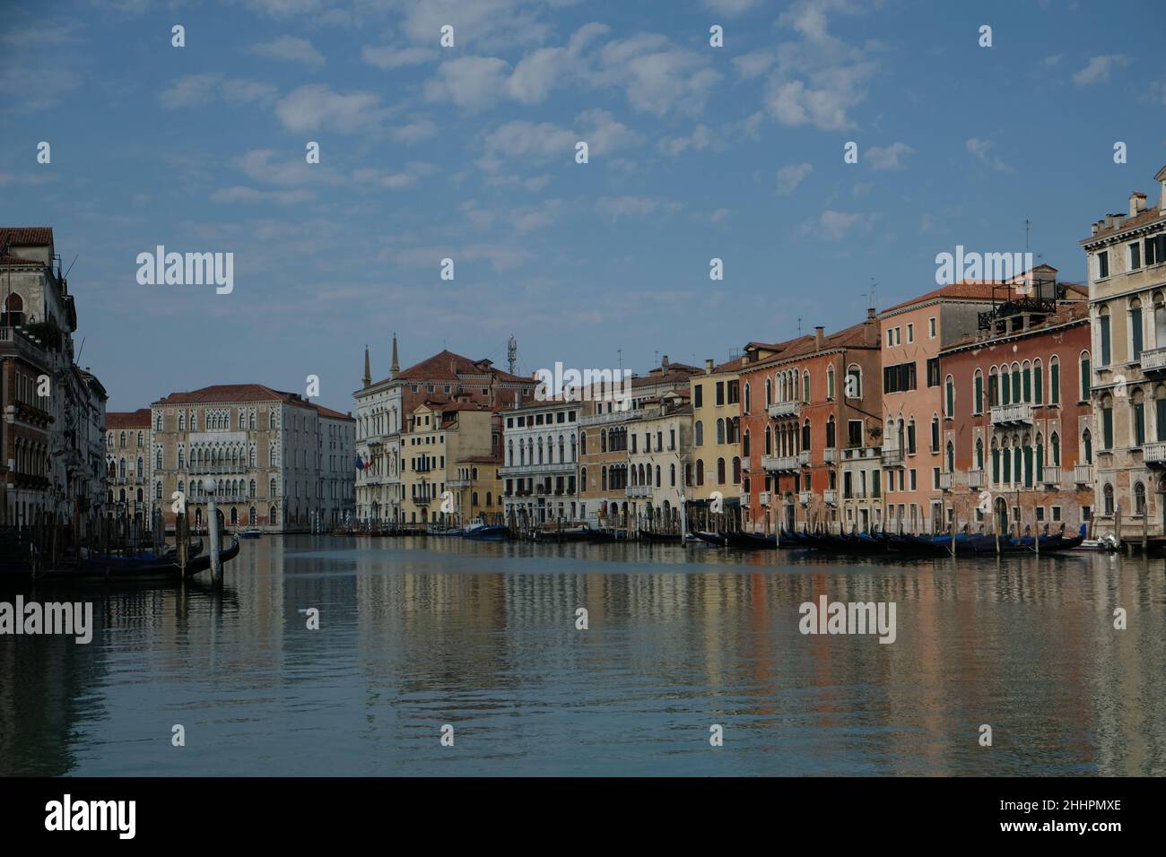 Views of Venice during the lockdown caused by cioronavirus disease ...