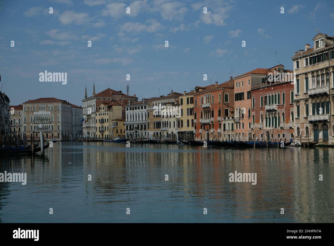 Views of Venice during the lockdown caused by cioronavirus disease ...