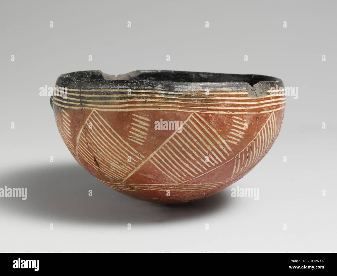 Polished black ware hi-res stock photography and images - Alamy