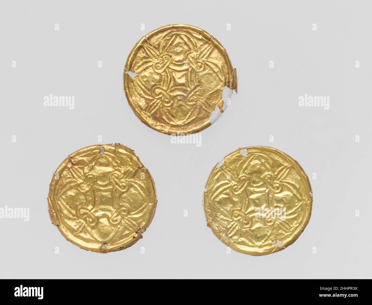 Silver shroud hi-res stock photography and images - Alamy