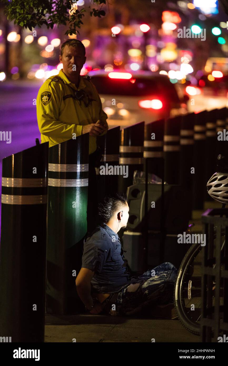 Las Vegas, USA. 22 Sep, 2019.Las Vegas Strip Police detaining someone ...