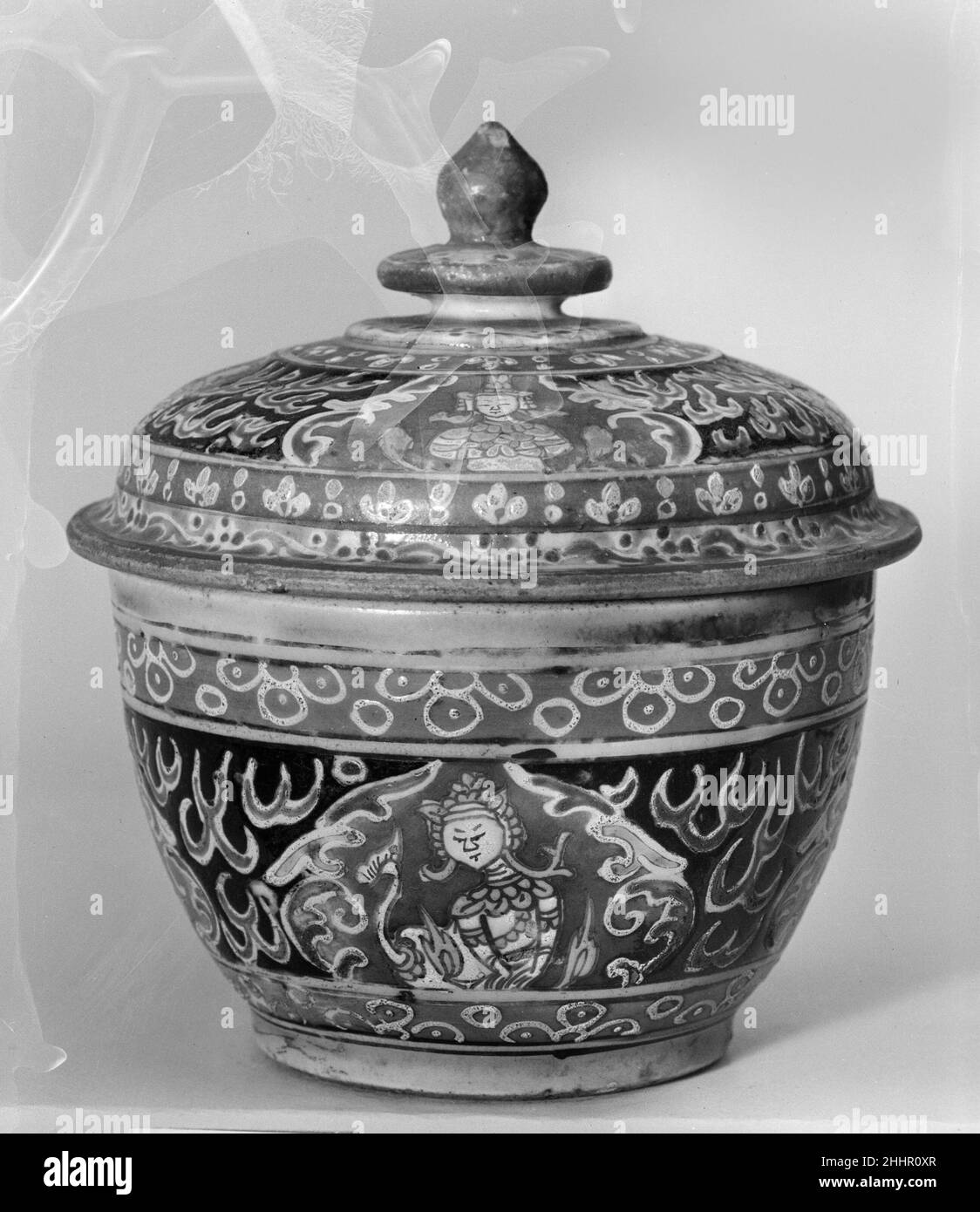 Covered bowl with Thai mythical figures 19th century China. Covered ...