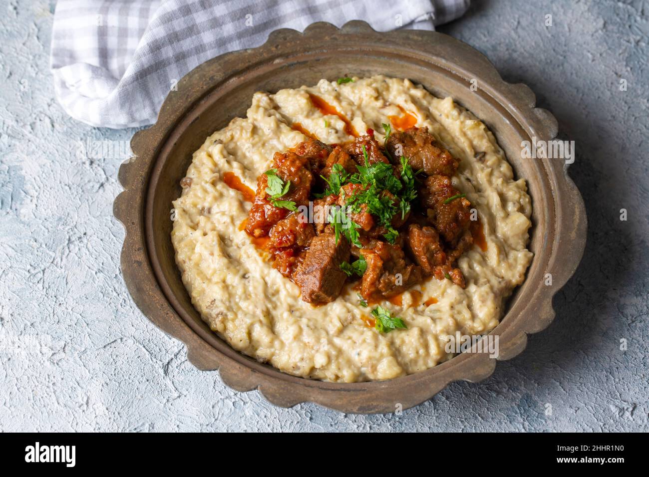 Turkish Food Hunkar Begendi made with Eggplant and Meat Stock Photo - Alamy