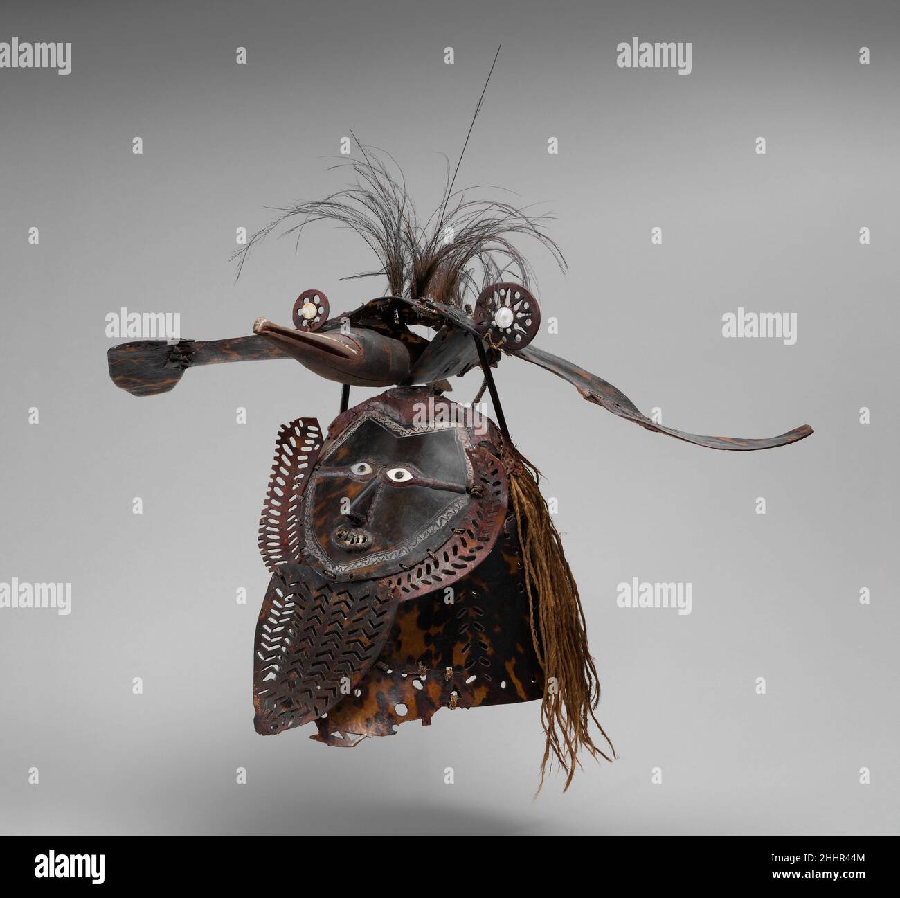 Mask (Buk, Krar, or Kara) mid to late 19th century Torres Strait ...