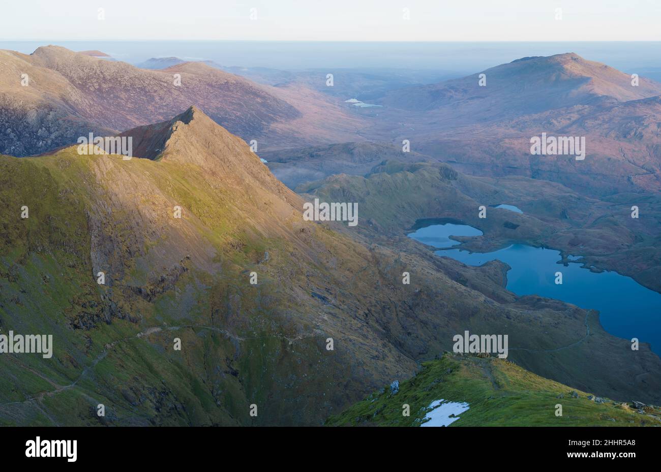 North East Mountain Range View from Snowdon Peak on Winter Solstice Eve ...