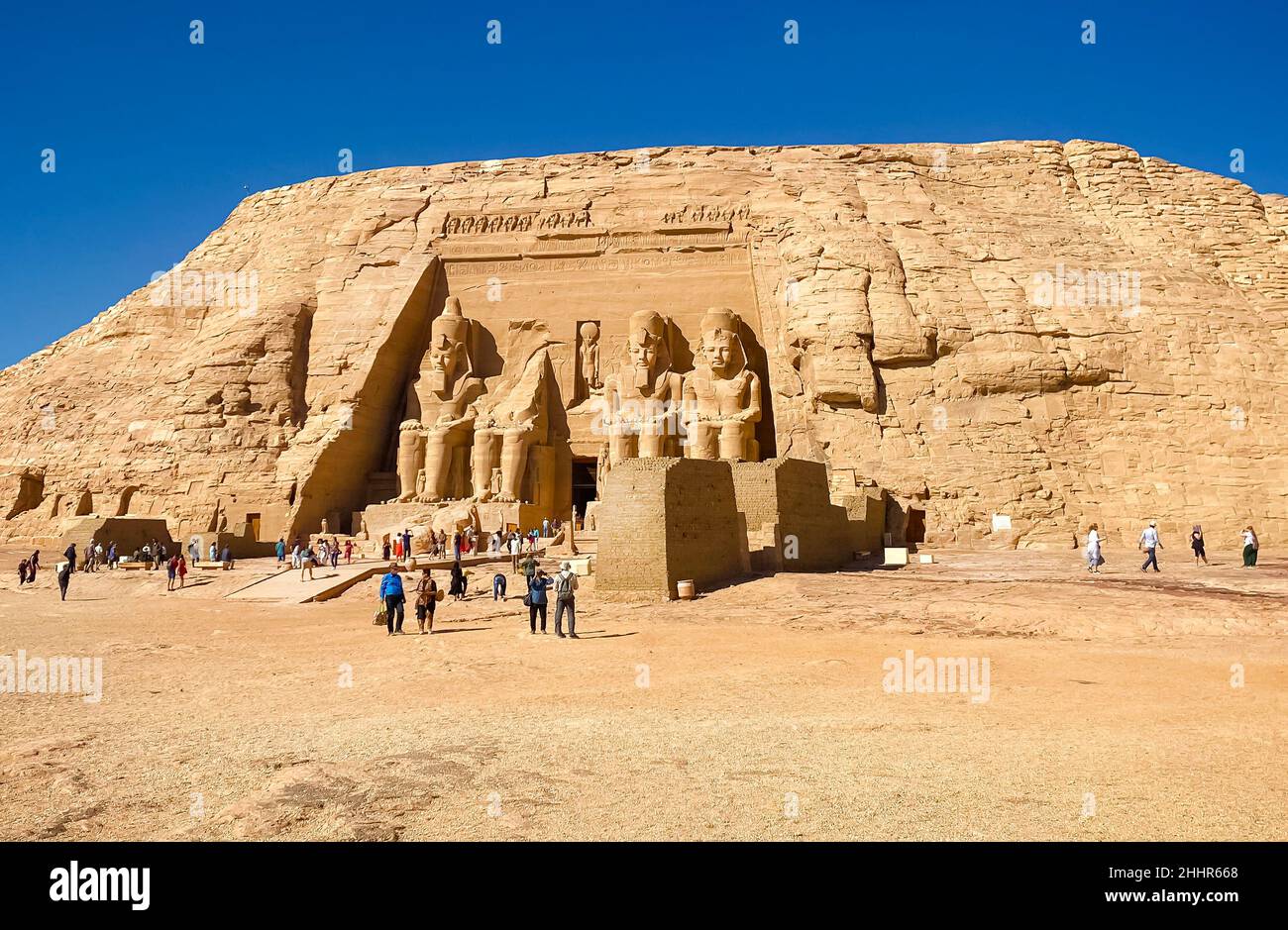 Egyptian temples aswan hi-res stock photography and images - Alamy