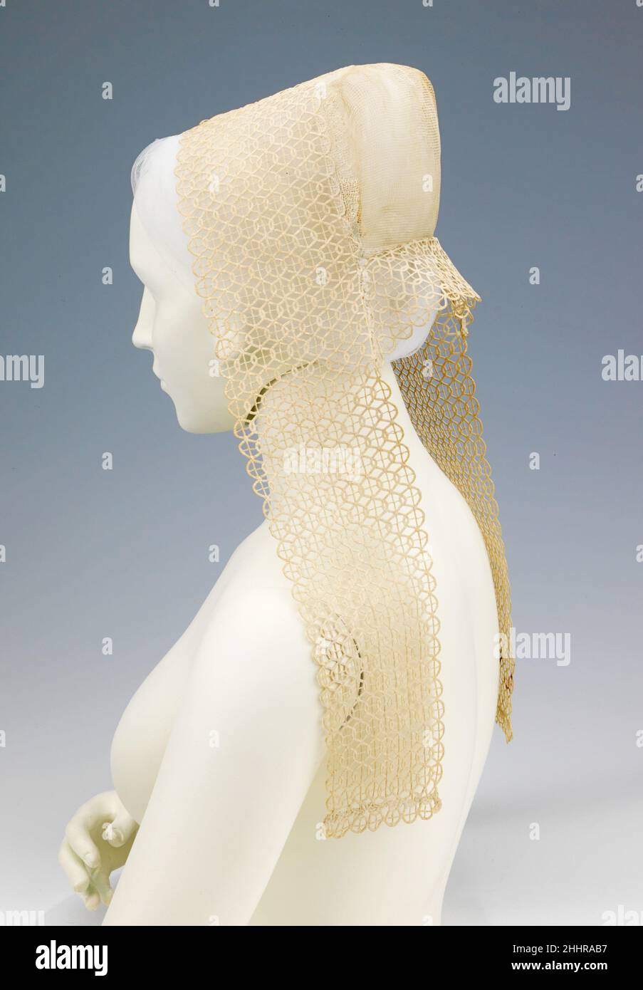 Cap 1890–1910 French Caps from this part of Brittany were noted for ...