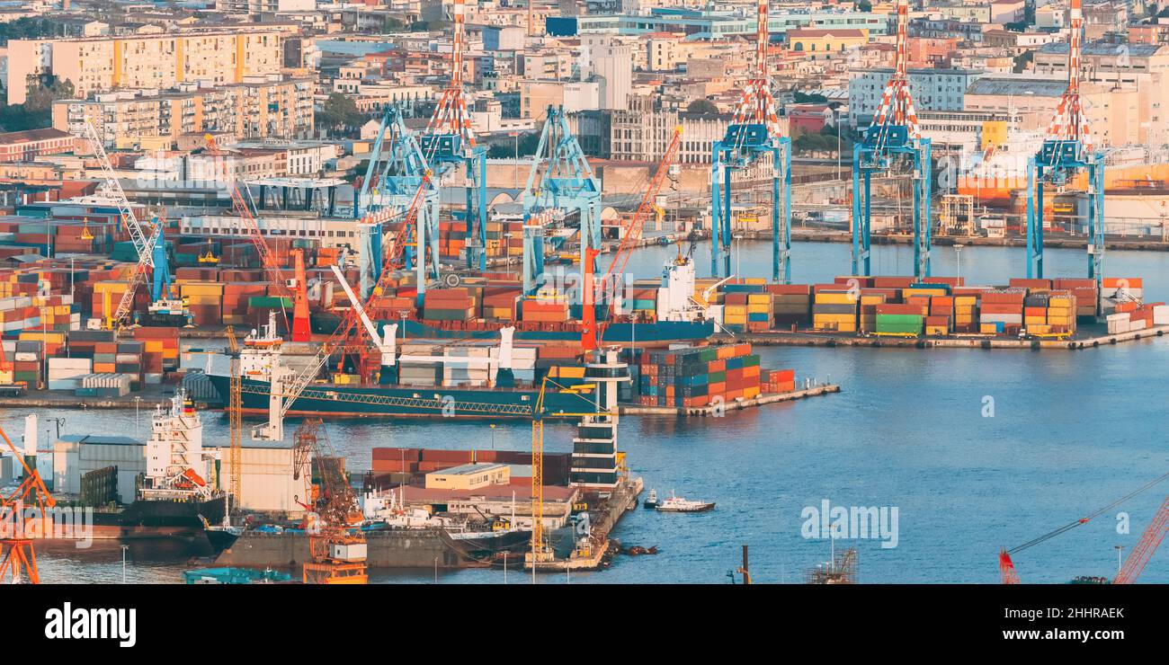 Naples ship container ship hi-res stock photography and images - Alamy
