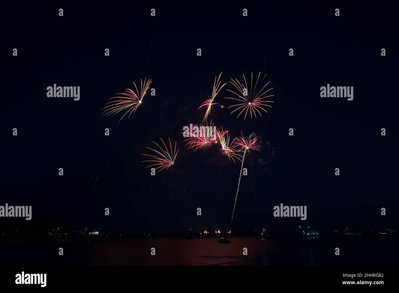 Colorful display at the British firework championships in Plymouth ...