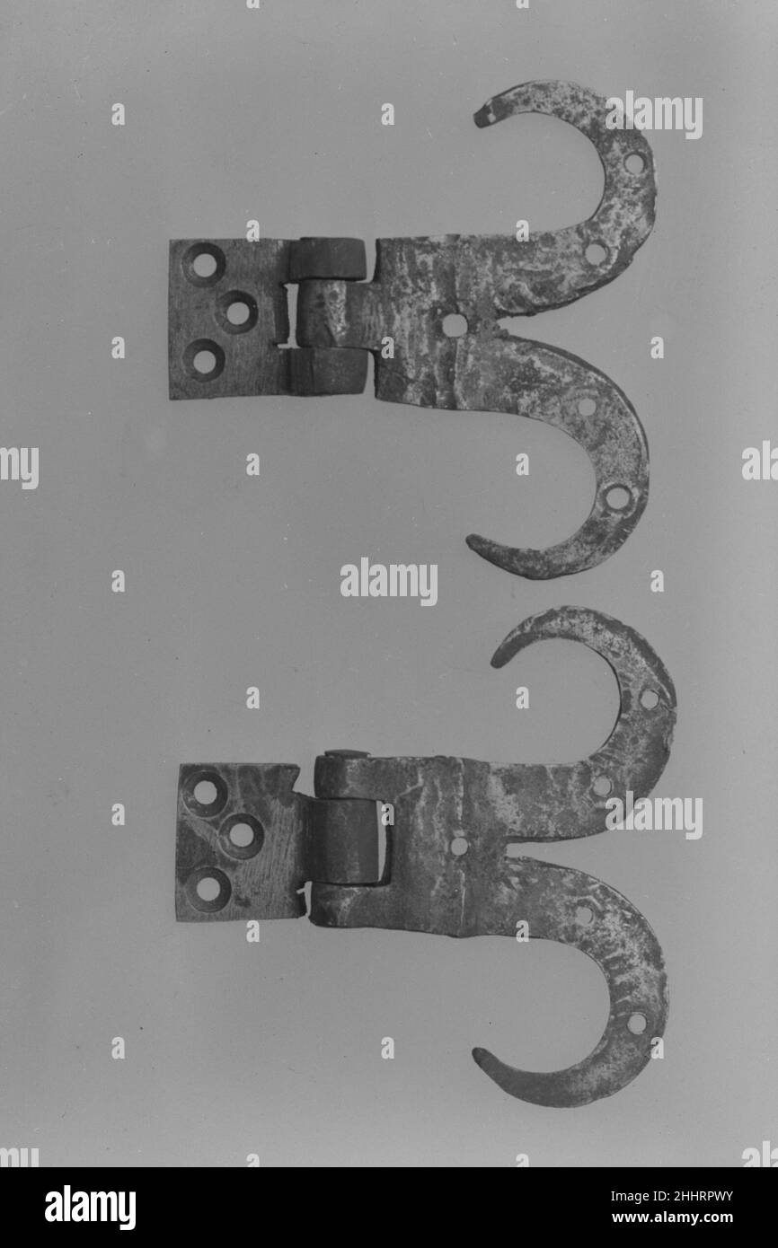 Hinge 1700–1800 American. Hinge 4319 Stock Photo - Alamy
