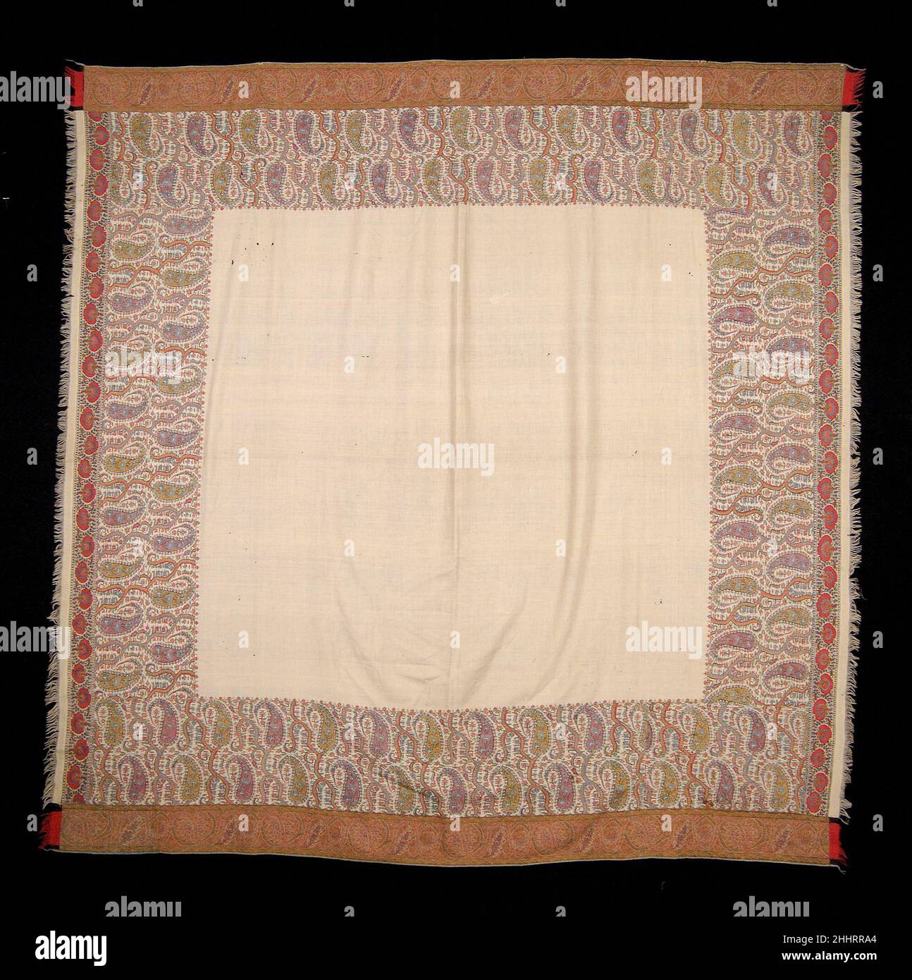 Scottish shawl hi-res stock photography and images - Alamy
