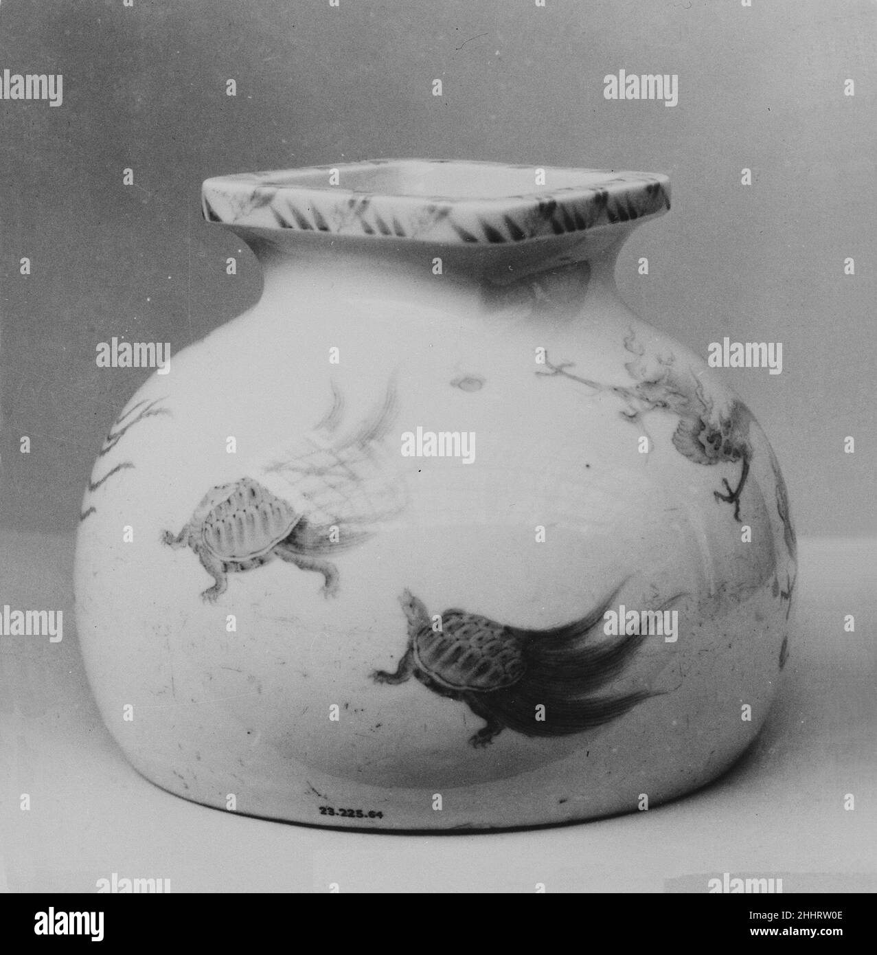 Vase 1760 Japan. Vase. Japan. 1760. White porcelain decorated with blue ...