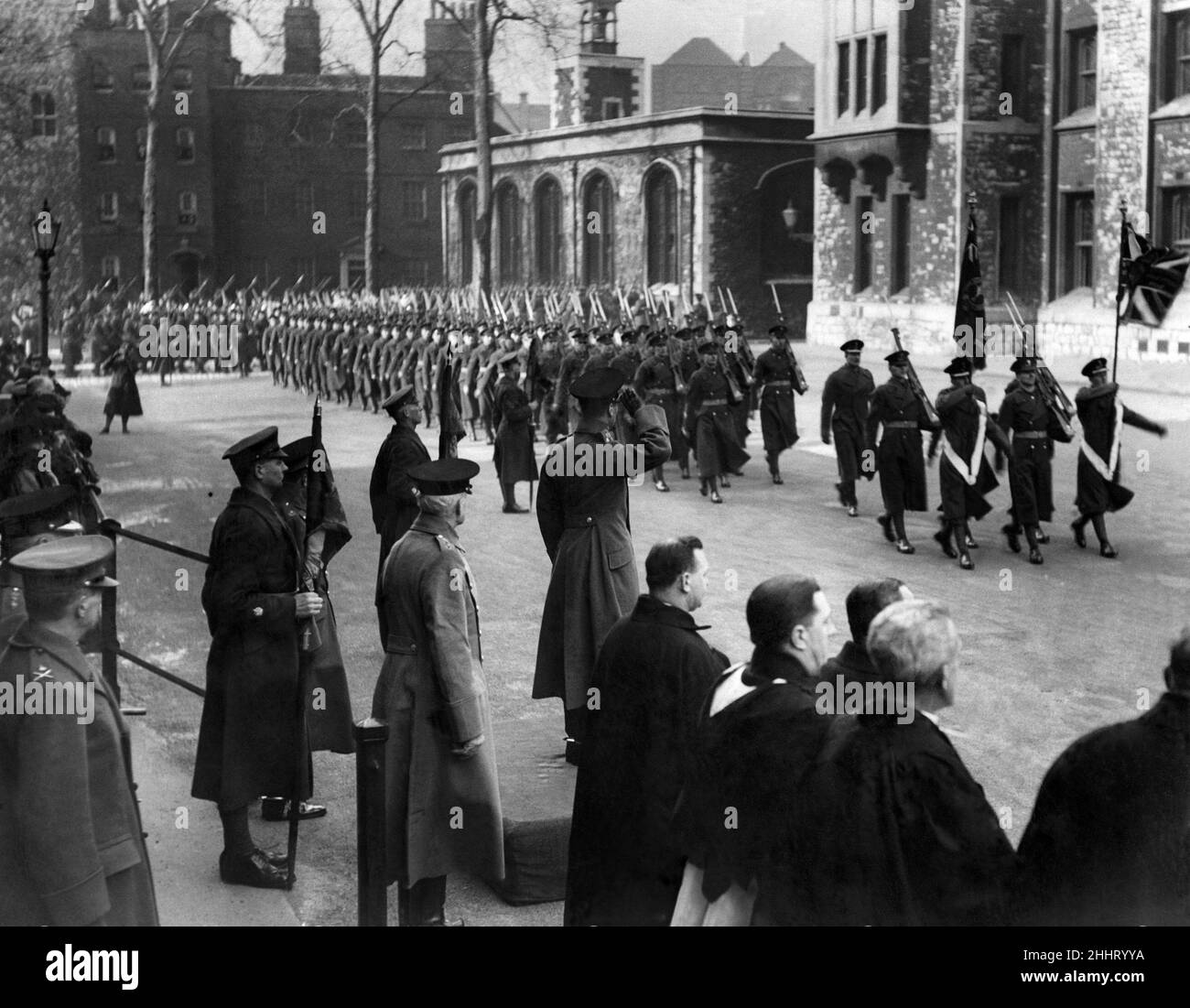World War Two: The king presents new colours to the Welsh Guards at ...