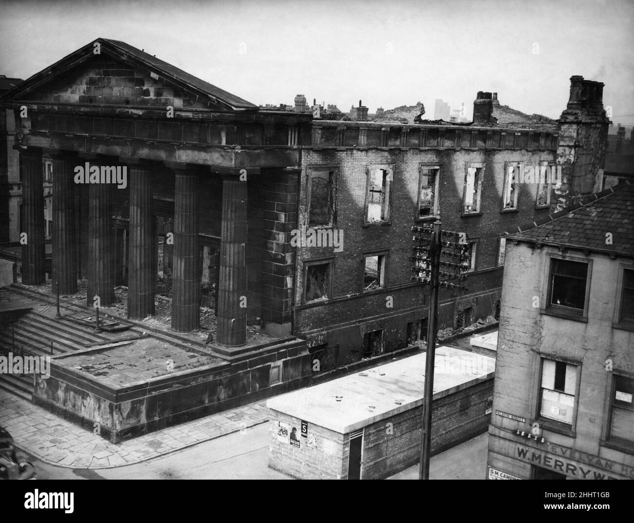 Ww2 air raid hull hi-res stock photography and images - Alamy