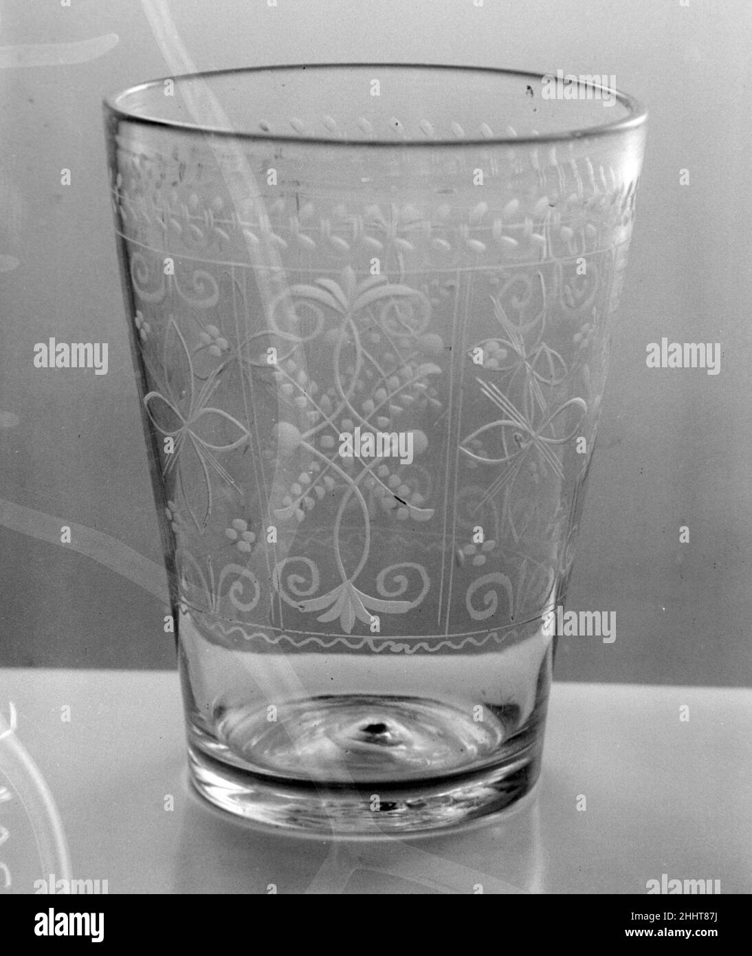 Flip or toddy glass 18th century Dutch. Flip or toddy glass. Dutch ...