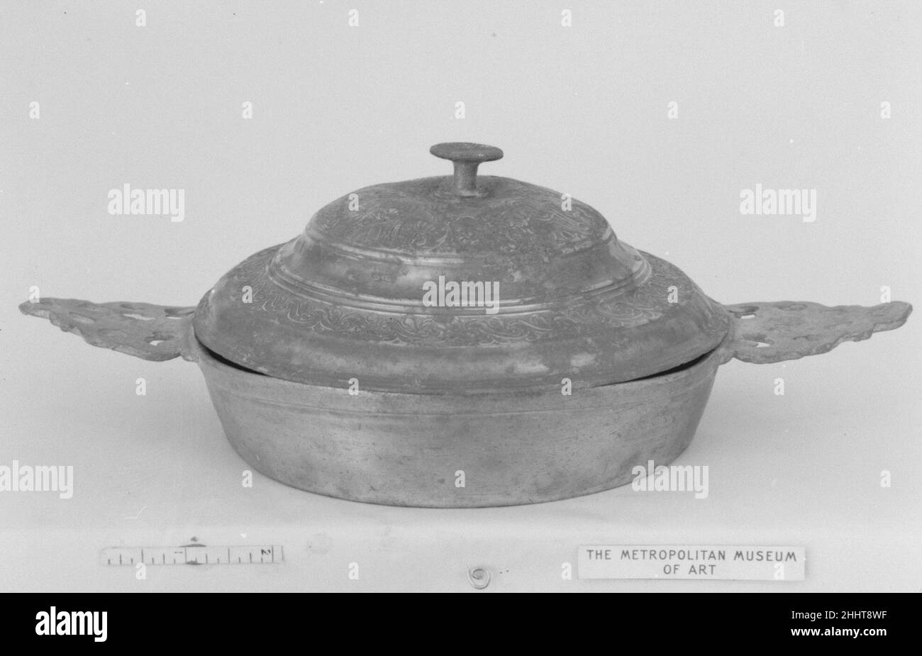 Écuelle first half 18th century French. Écuelle. French. first half ...