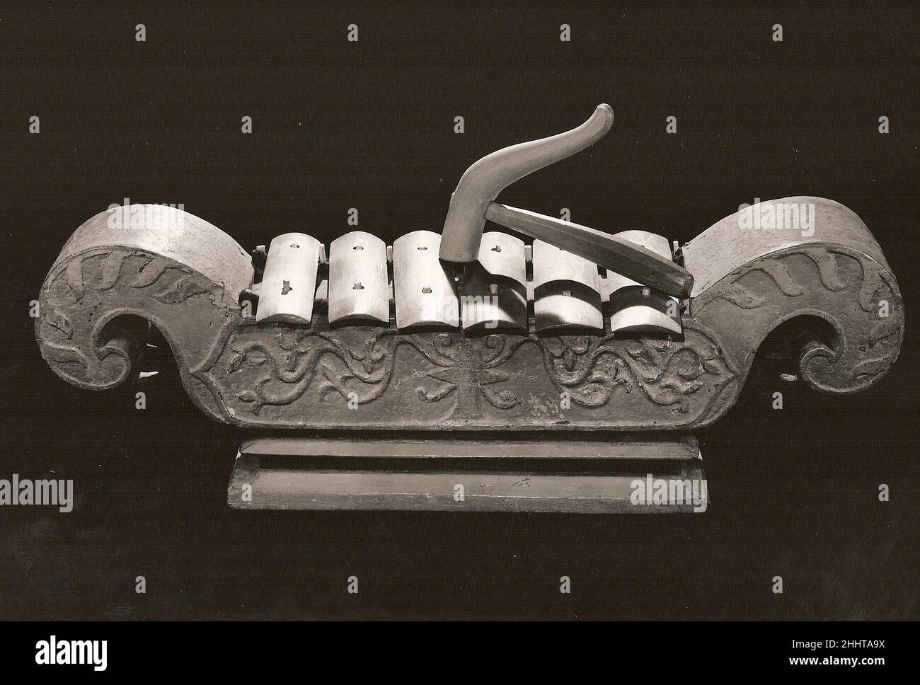 Pentatonic scales hi-res stock photography and images - Alamy