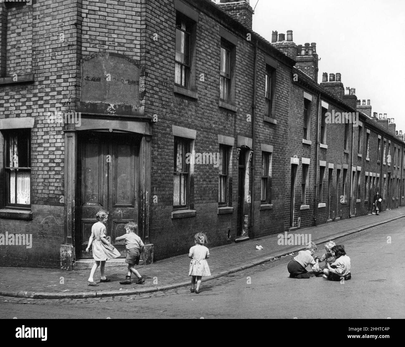 Marie Loftus's Instagram, Twitter & Facebook on IDCrawl