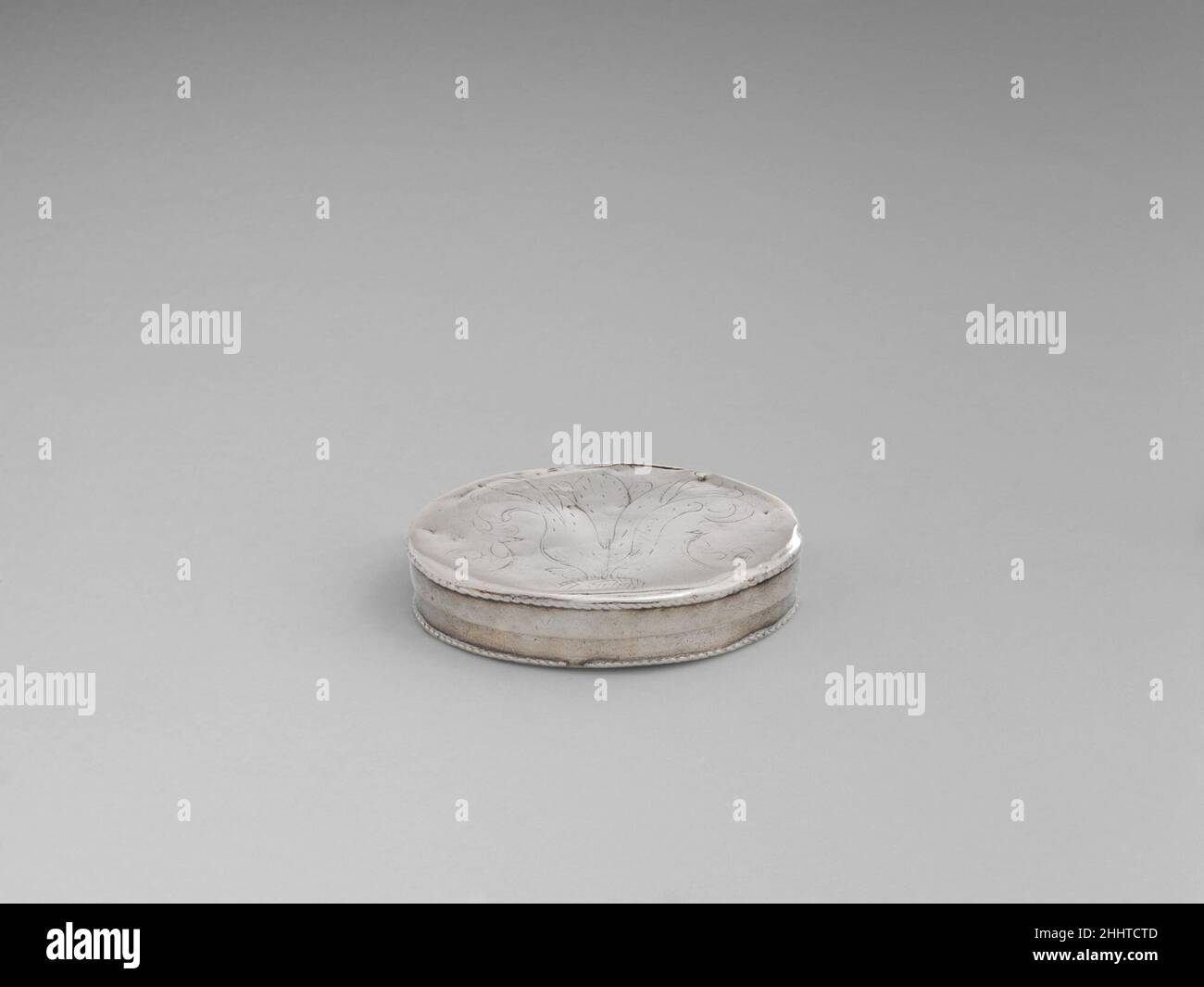 18th century patch box hi-res stock photography and images - Alamy