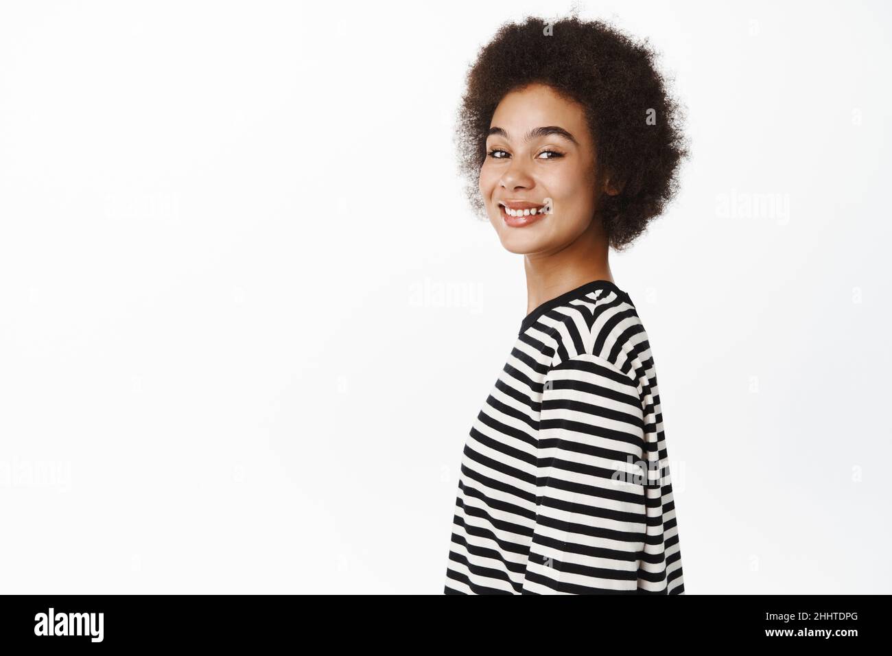 Profile face african girl hi-res stock photography and images - Alamy