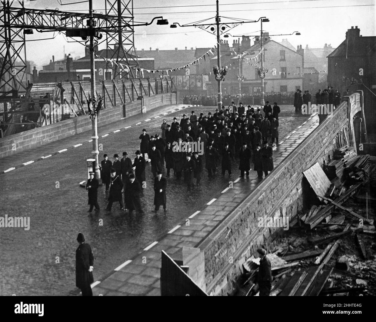 The new Coffee House Bridge over the Leeds and Liverpool Canal, Bootle ...