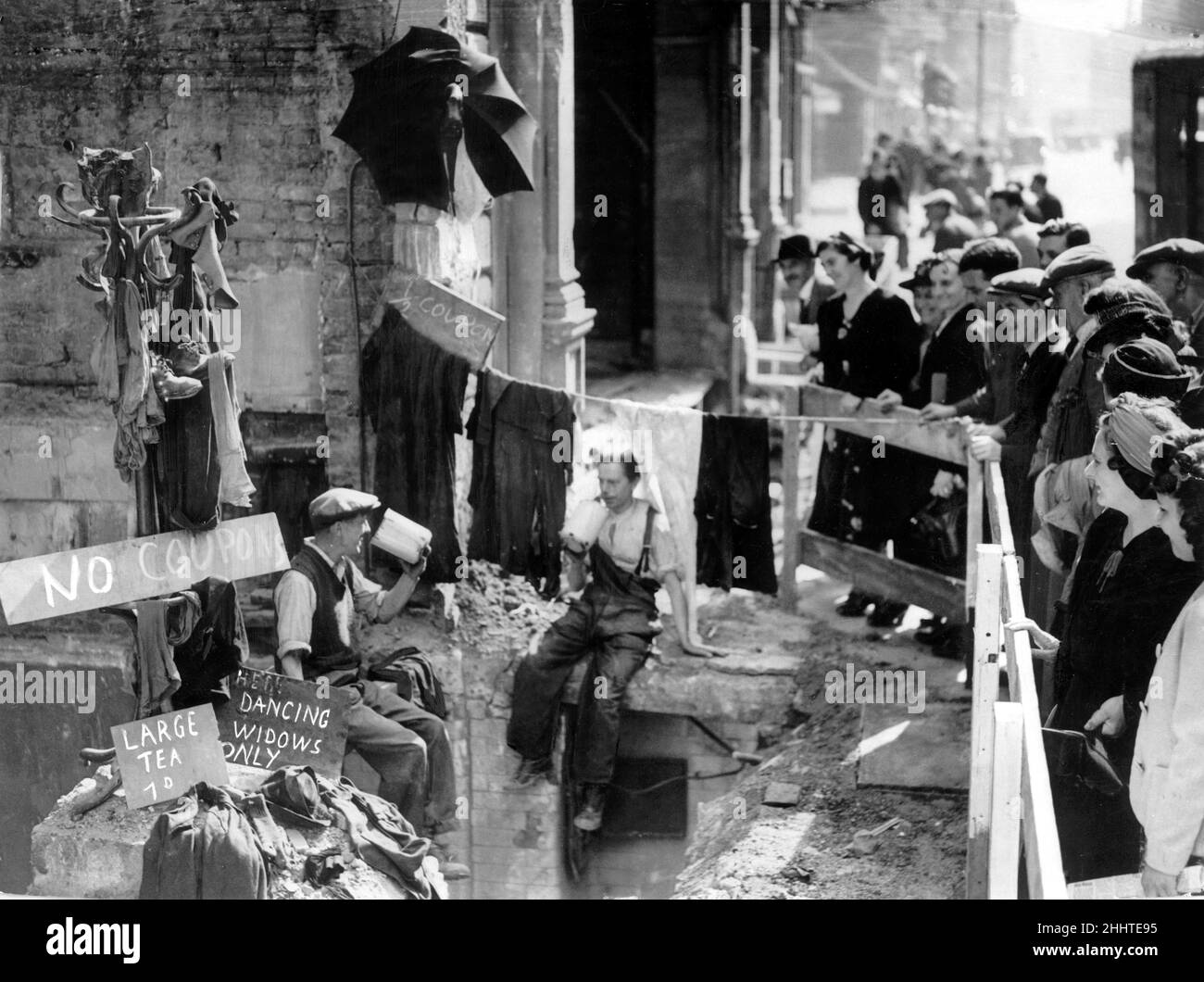 Ww2 bombed street Black and White Stock Photos & Images - Alamy