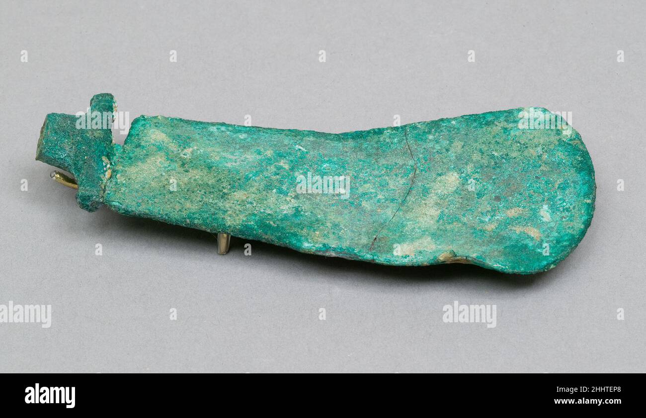 Razor ca. 1950–1885 B.C. Middle Kingdom. Razor. ca. 1950–1885 B.C ...