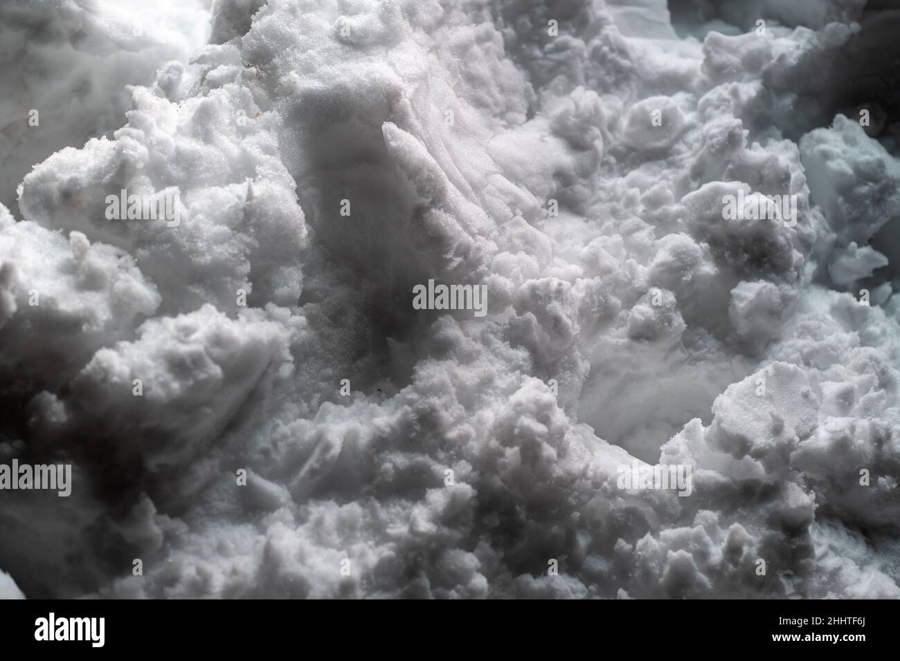 Snow surface. Fresh fluffy white snow texture Stock Photo - Alamy