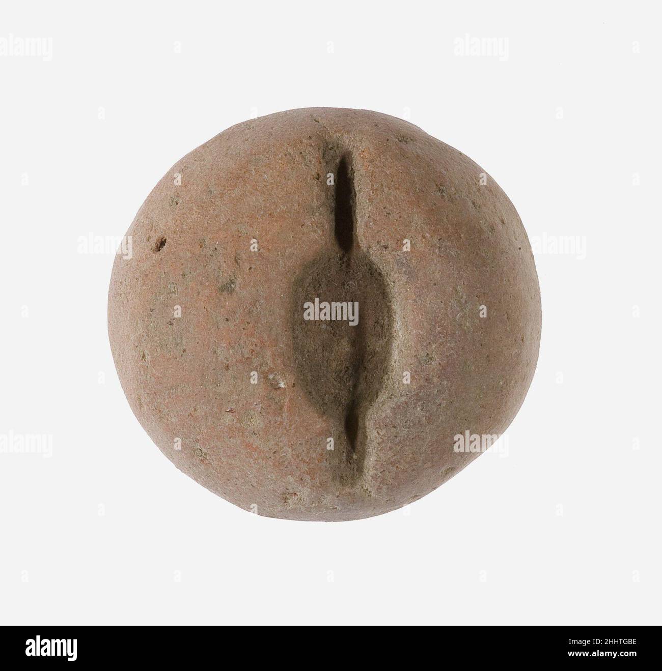 Small ovoid bead hi-res stock photography and images - Alamy