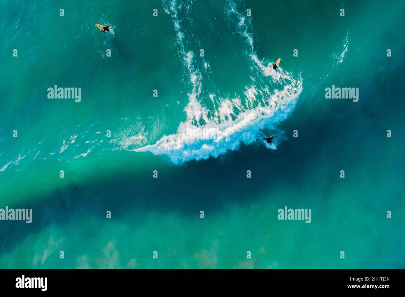 Ride on top of wave hi-res stock photography and images - Alamy