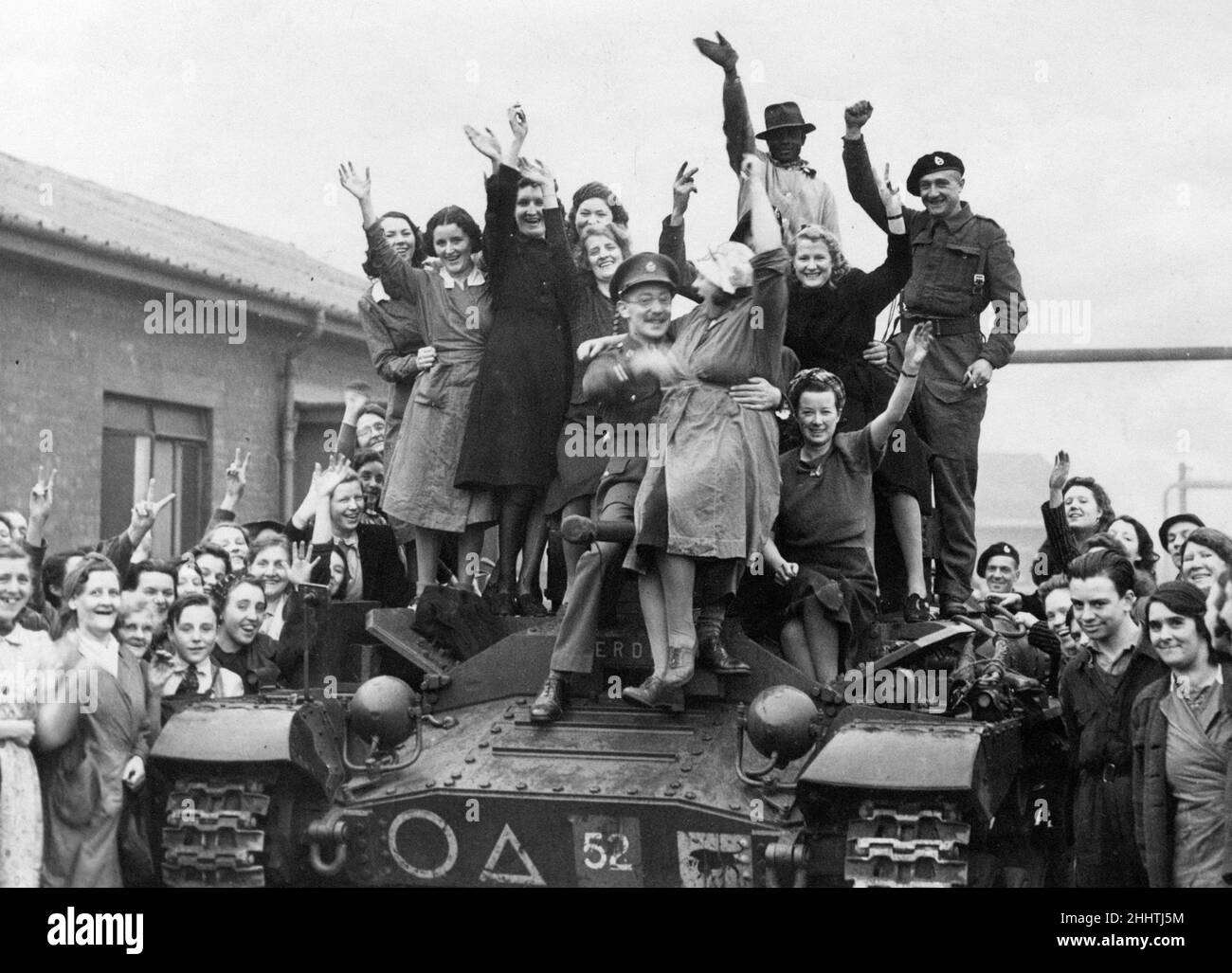 World war munitions factory england hi-res stock photography and images ...