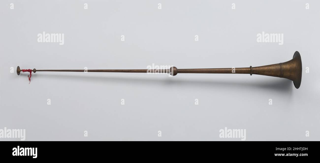 Lapa (Trumpet) late 19th century Chinese. Lapa (Trumpet) 504717 Stock ...