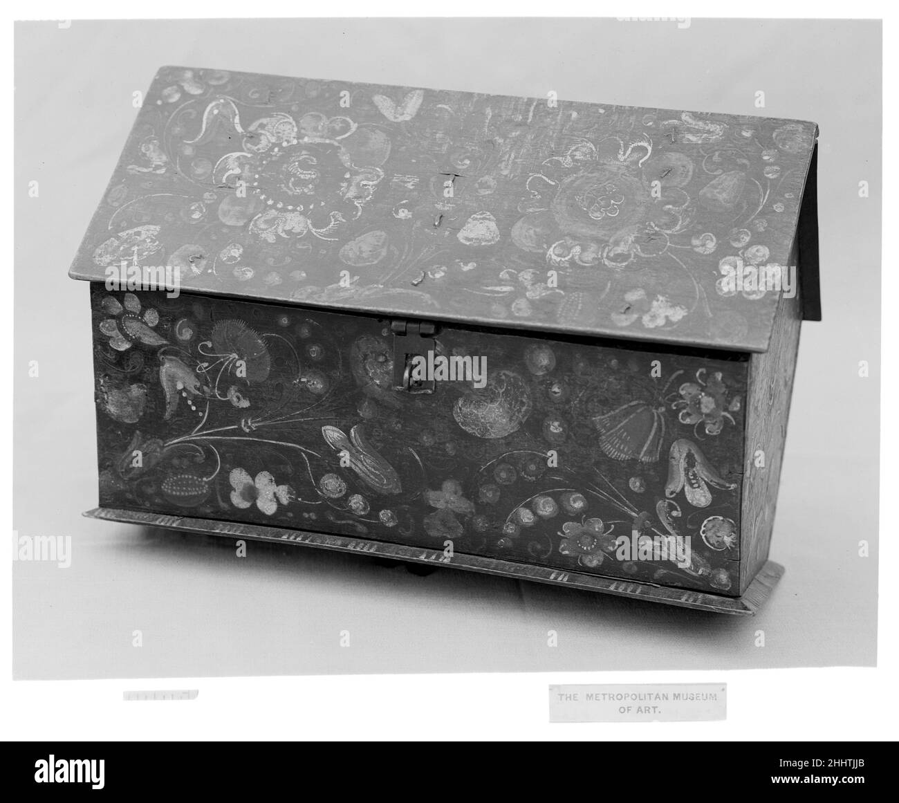 Box 17th century Swiss. Box. Swiss. 17th century. Wood, painted ...