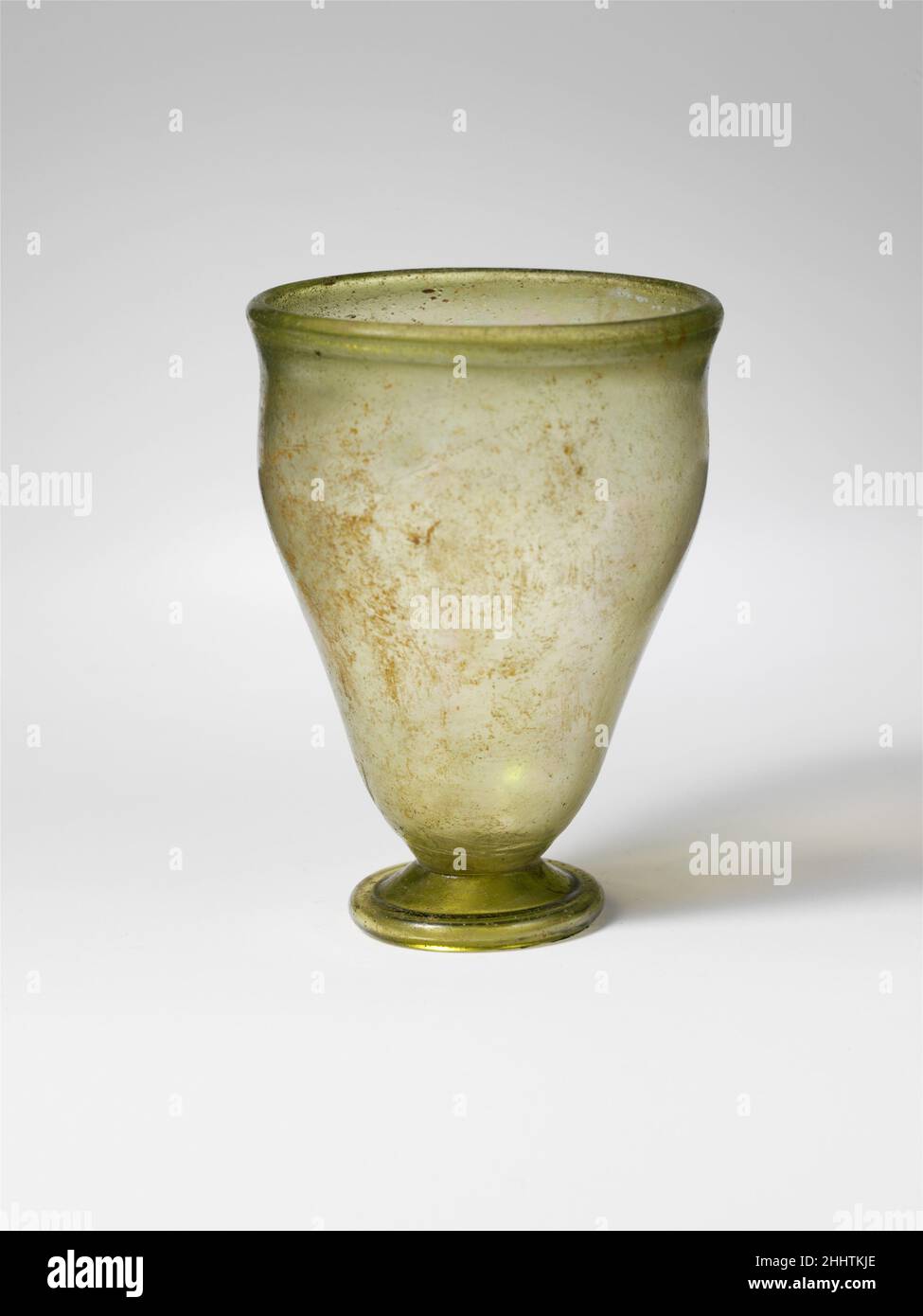 Scar on lip hi-res stock photography and images - Alamy