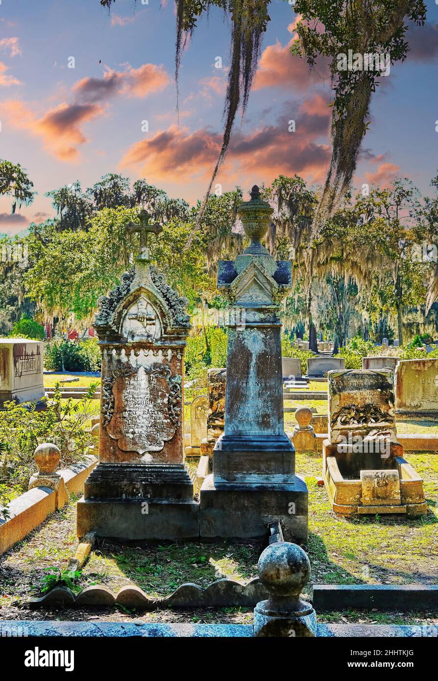 Tombstone architecture hi-res stock photography and images - Alamy