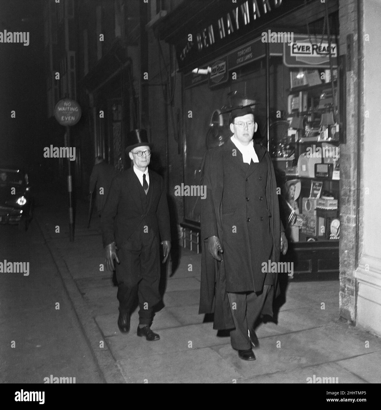 These are university constables of Cambridge or as they are commonly ...