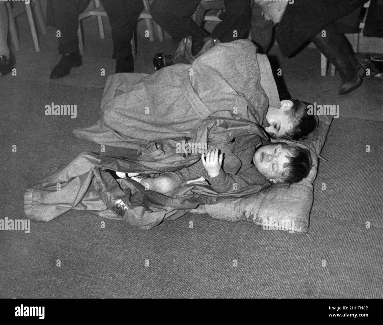 Children fast asleep in ballroom after air raid bombing of Coventry ...