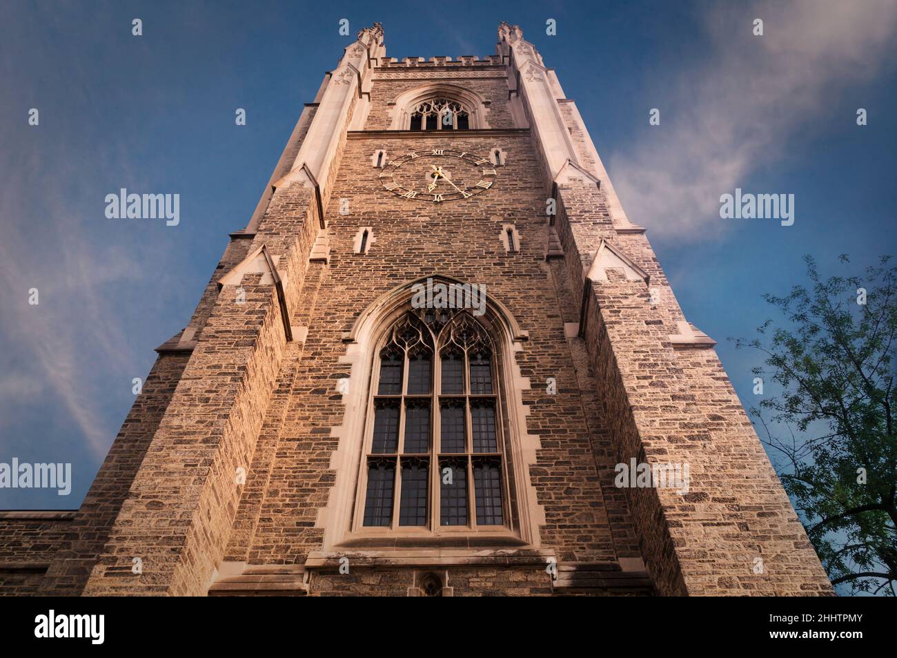 Front university college university toronto hi-res stock photography ...