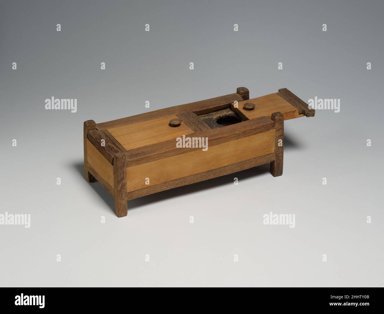 Papyrus script thebes hi-res stock photography and images - Alamy