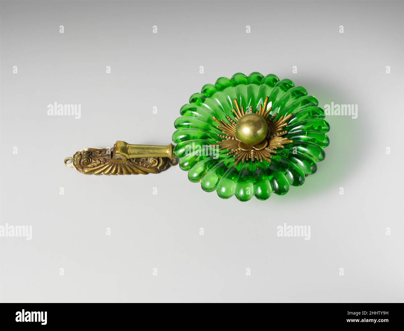 Rope tieback hi-res stock photography and images - Alamy